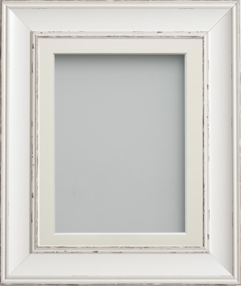 Brooke Antique White 10x8 frame with Ivory mount cut for image size 6x4