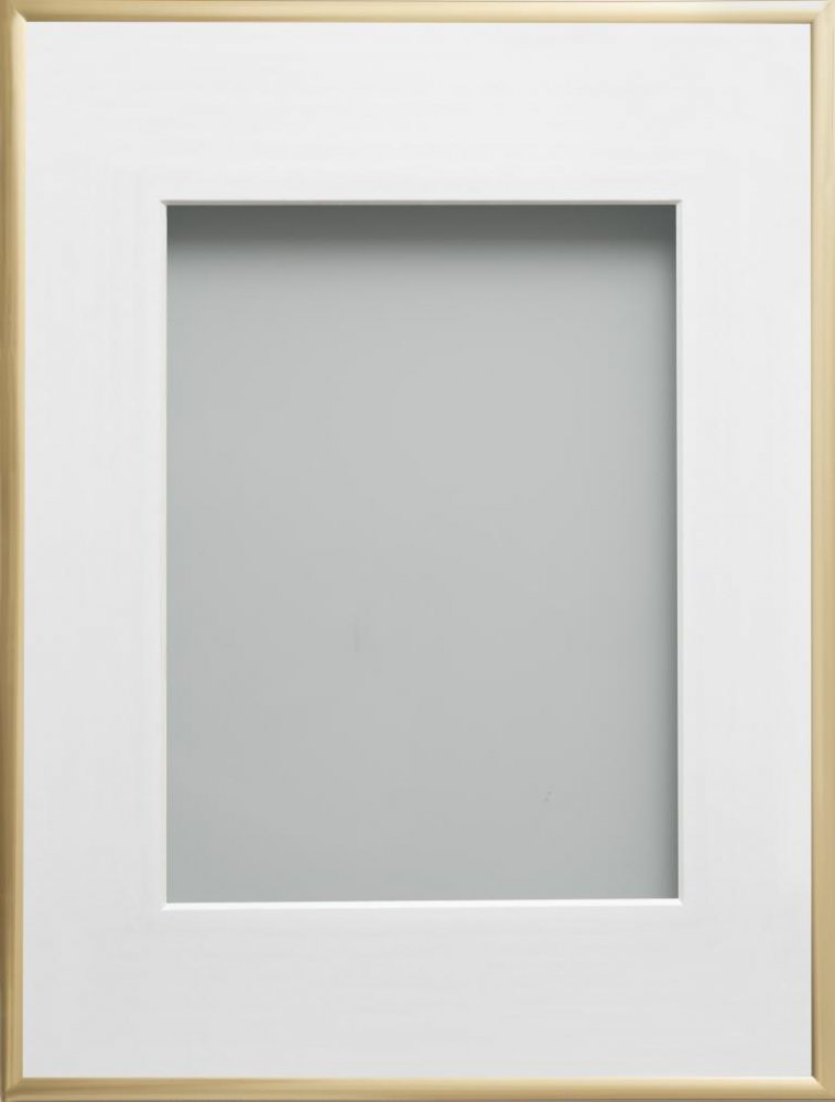 Cranbrook Gold 5.9x3.9 frame with White mount cut for image size 4x3