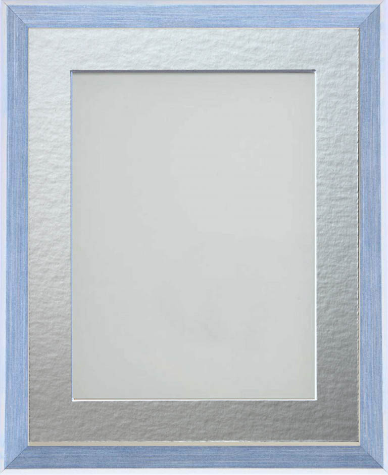Hawthorn Dusty Blue 20x16 frame with Silver mount cut for image size 15x10