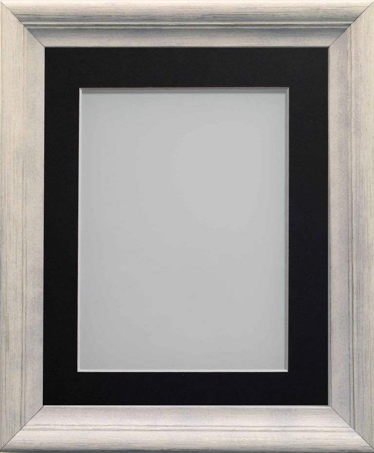 Huntley Ivory 36x24 frame with Black mount cut for image size 30x20